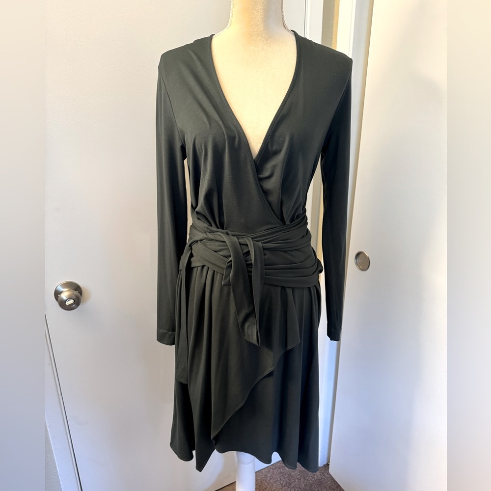 Mm Lafleur Katerina Dress In Sage Green. Size Small - Gem
